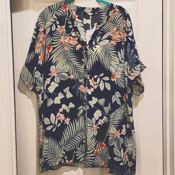 BloomChic | Tops | New Bloomchic Tropical Print Blouse With Matching ...